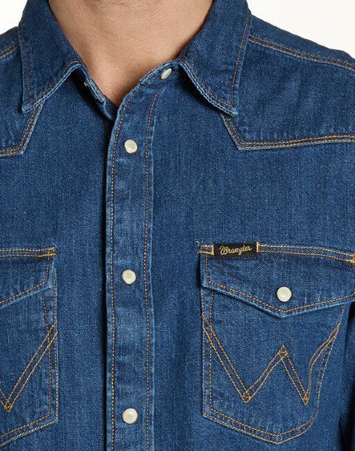 Рубашка мужская джинсовая Wrangler W5834O18E | Jeansus.ru
